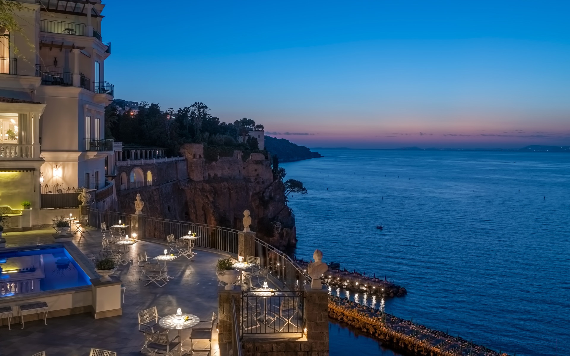 Hotel Bellevue Syrene 1820 Lifestyle Luxury Accommodation in Sorrento ...